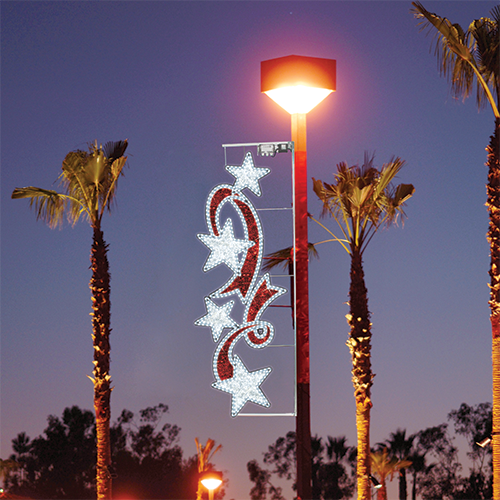 Pole-Mounted Christmas Decorations: Perfect Lighting Touch | Dekra-Lite